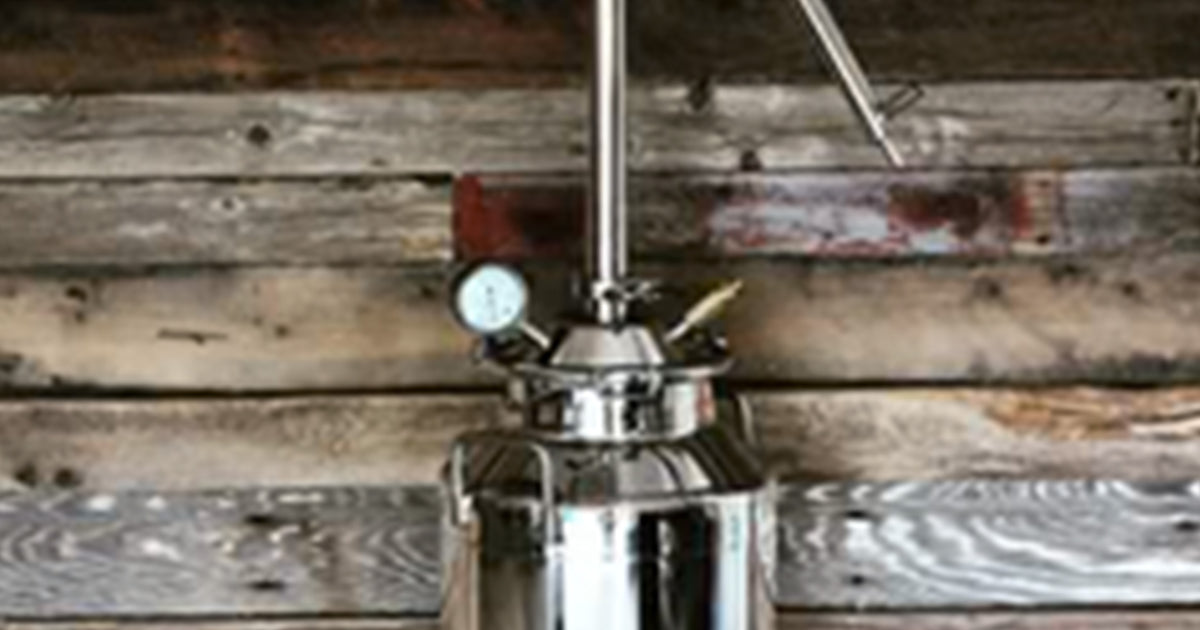 Electric Distiller With Built In Element
