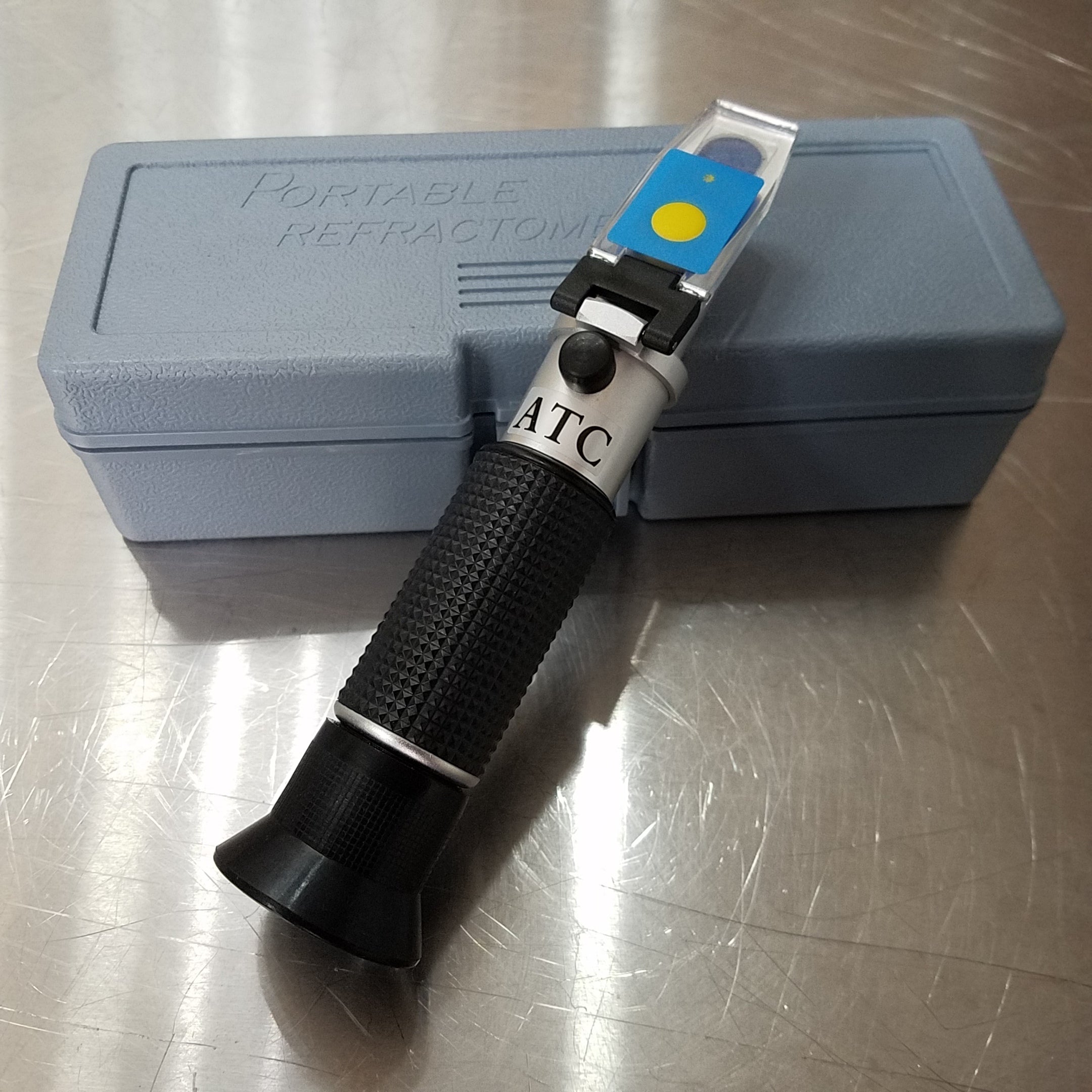Brix/Specific Gravity Refractometer w/ATC