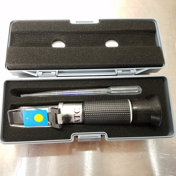Brix/Specific Gravity Refractometer w/ATC – Clawhammer Supply